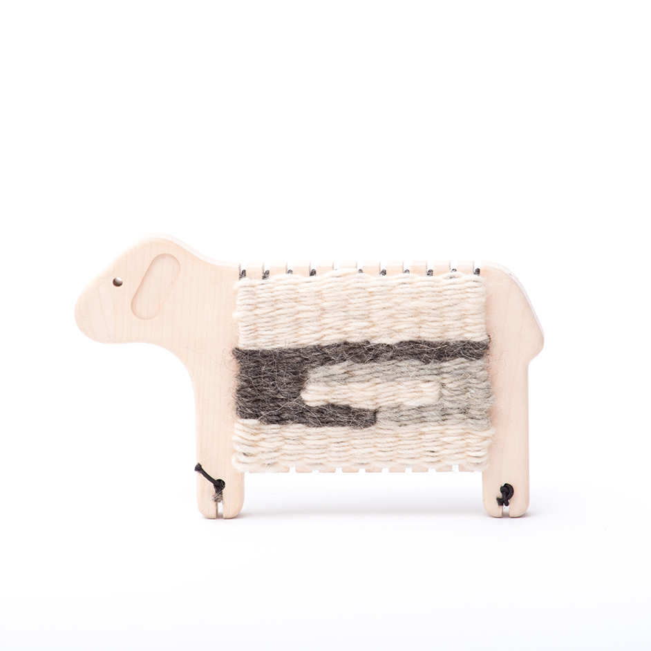 weaving sheep – Nest